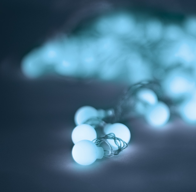 Virtene LED FROSTED BALLS FB102 10m 100 bumbas auksti baltas 230V